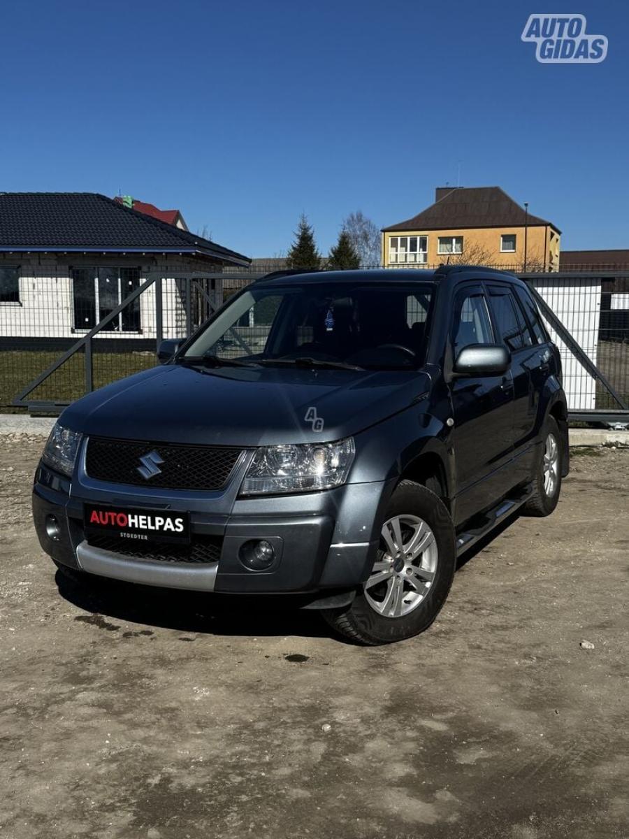 Pelēks Suzuki grand-vitara 2006 Klaipėda, ar dzinēja tilpumu 1.90 L un nobraukumu 230 tūkst. km par 3500 €, foto 1 vietnē AUTOMOTO.COM.LV