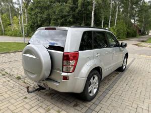 Grey Suzuki grand-vitara 2006 in Kaunas, with an engine capacity of 1.86 L and mileage of 287 thousand km for 1700 €, photo 8 on AUTOMOTO.COM.LV