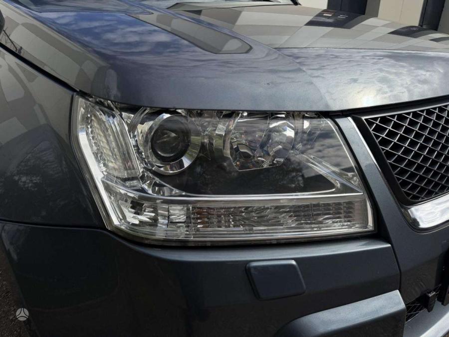 Pelēks Suzuki grand-vitara 2006 Utena, ar dzinēja tilpumu 1.90 L un nobraukumu 0 tūkst. km par 4850 €, foto 6 vietnē AUTOMOTO.COM.LV