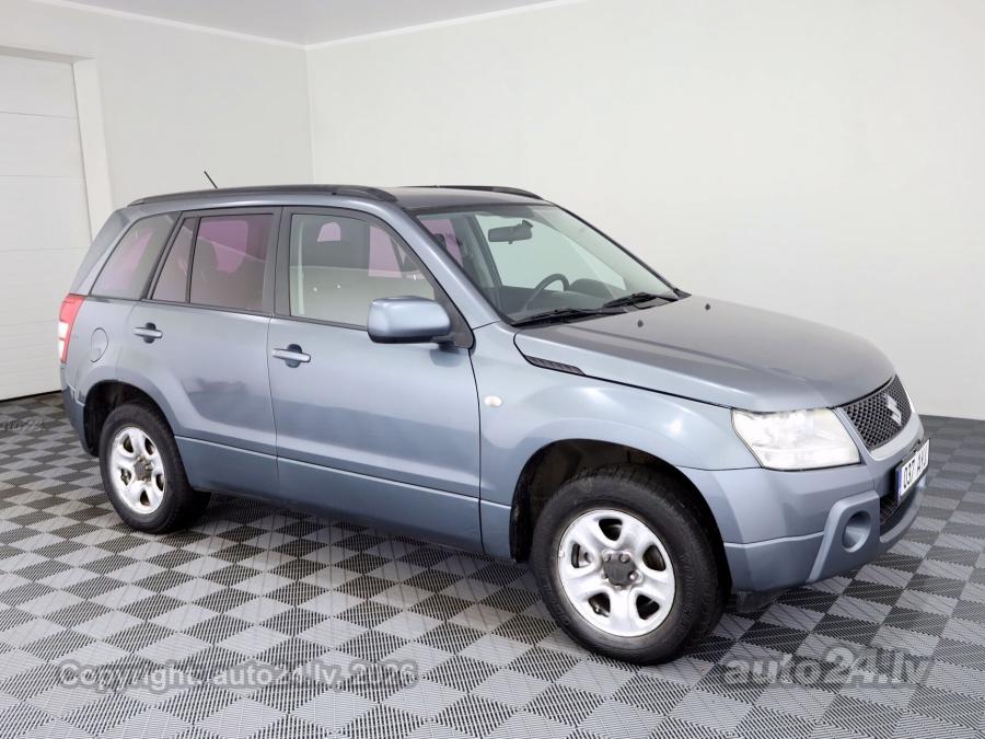 Pelēks Suzuki grand-vitara 2007 Tallina, ar dzinēja tilpumu 2.00 L un nobraukumu 246 tūkst. km par 1499 €, foto 1 vietnē AUTOMOTO.COM.LV