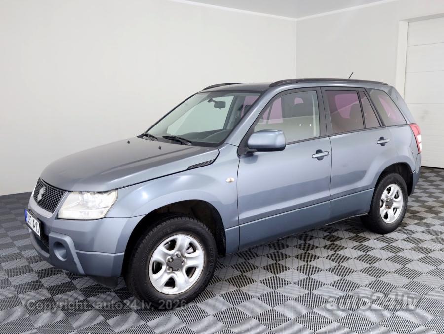 Pelēks Suzuki grand-vitara 2007 Tallina, ar dzinēja tilpumu 2.00 L un nobraukumu 246 tūkst. km par 1499 €, foto 3 vietnē AUTOMOTO.COM.LV