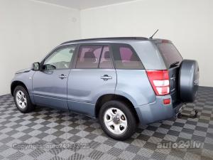 Pelēks Suzuki grand-vitara 2007 Tallina, ar dzinēja tilpumu 2.00 L un nobraukumu 246 tūkst. km par 1499 €, foto 5 vietnē AUTOMOTO.COM.LV