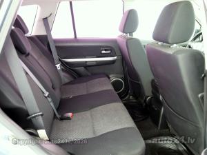 Pelēks Suzuki grand-vitara 2007 Tallina, ar dzinēja tilpumu 2.00 L un nobraukumu 246 tūkst. km par 1499 €, foto 8 vietnē AUTOMOTO.COM.LV