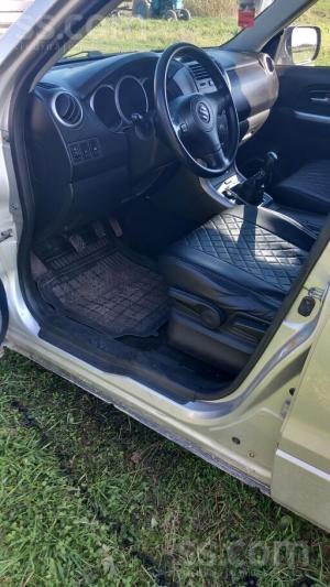 Pelēks Suzuki grand-vitara 2007 Rēzekne, ar dzinēja tilpumu 1.90 L un nobraukumu 245 tūkst. km par 2950 €, foto 5 vietnē AUTOMOTO.COM.LV