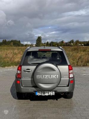 Pelēks Suzuki grand-vitara 2008 Klaipėda, ar dzinēja tilpumu 2.00 L un nobraukumu 164 tūkst. km par 4000 €, foto 6 vietnē AUTOMOTO.COM.LV