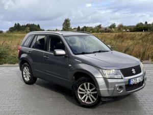 Pelēks Suzuki grand-vitara 2008 Klaipėda, ar dzinēja tilpumu 2.00 L un nobraukumu 164 tūkst. km par 4000 €, foto 9 vietnē AUTOMOTO.COM.LV
