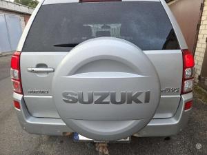 Pelēks Suzuki grand-vitara 2009 Kauņa, ar dzinēja tilpumu 1.90 L un nobraukumu 244 tūkst. km par 4000 €, foto 6 vietnē AUTOMOTO.COM.LV