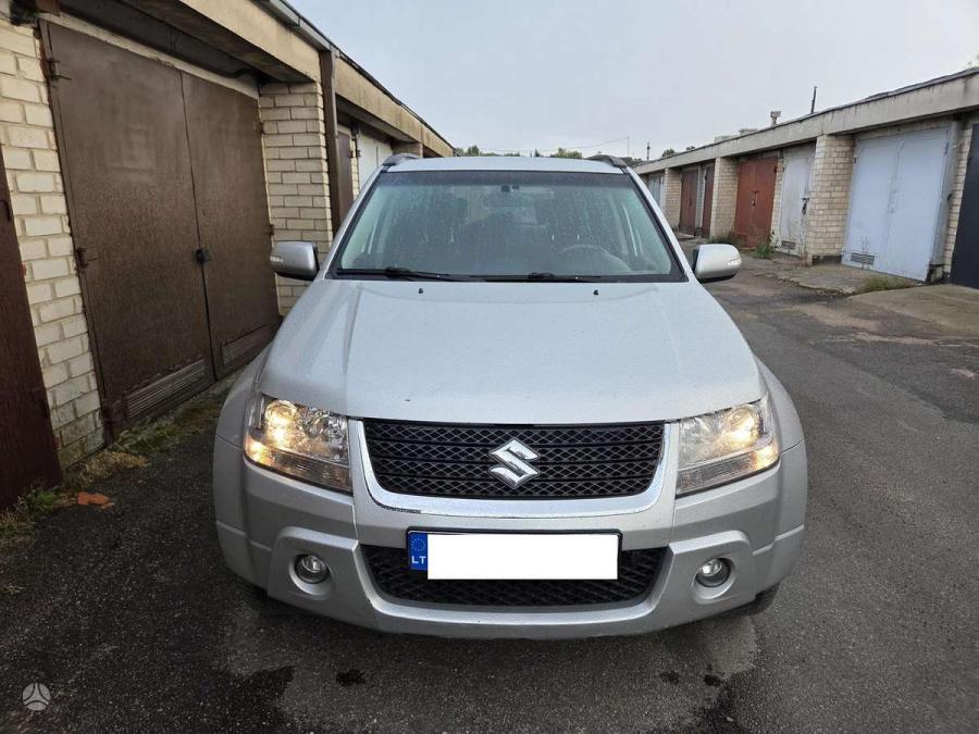 Pelēks Suzuki grand-vitara 2009 Kauņa, ar dzinēja tilpumu 1.90 L un nobraukumu 244 tūkst. km par 4000 €, foto 11 vietnē AUTOMOTO.COM.LV