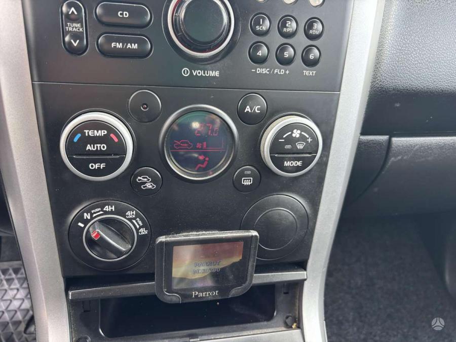 Pelēks Suzuki grand-vitara 2009 Utena, ar dzinēja tilpumu 1.87 L un nobraukumu 281 tūkst. km par 4499 €, foto 13 vietnē AUTOMOTO.COM.LV