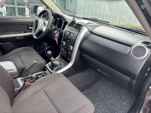 Pelēks Suzuki grand-vitara 2009 Utena, ar dzinēja tilpumu 1.87 L un nobraukumu 281 tūkst. km par 4499 €, foto 21 vietnē AUTOMOTO.COM.LV