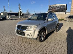 Pelēks Suzuki grand-vitara 2010 Tauragė, ar dzinēja tilpumu 1.90 L un nobraukumu 197 tūkst. km par 2500 €, foto 4 vietnē AUTOMOTO.COM.LV
