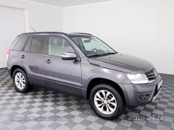 Pelēks Suzuki grand-vitara 2013 Tallina, ar dzinēja tilpumu 2.40 L un nobraukumu 315 tūkst. km par 1299 €, foto 1 vietnē AUTOMOTO.COM.LV