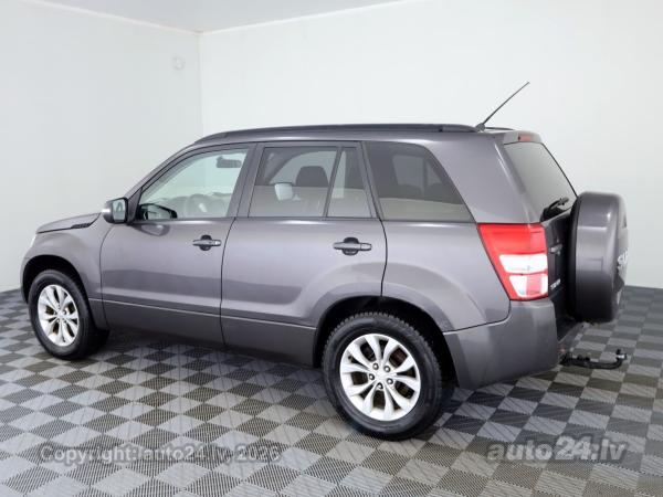 Pelēks Suzuki grand-vitara 2013 Tallina, ar dzinēja tilpumu 2.40 L un nobraukumu 315 tūkst. km par 1299 €, foto 5 vietnē AUTOMOTO.COM.LV