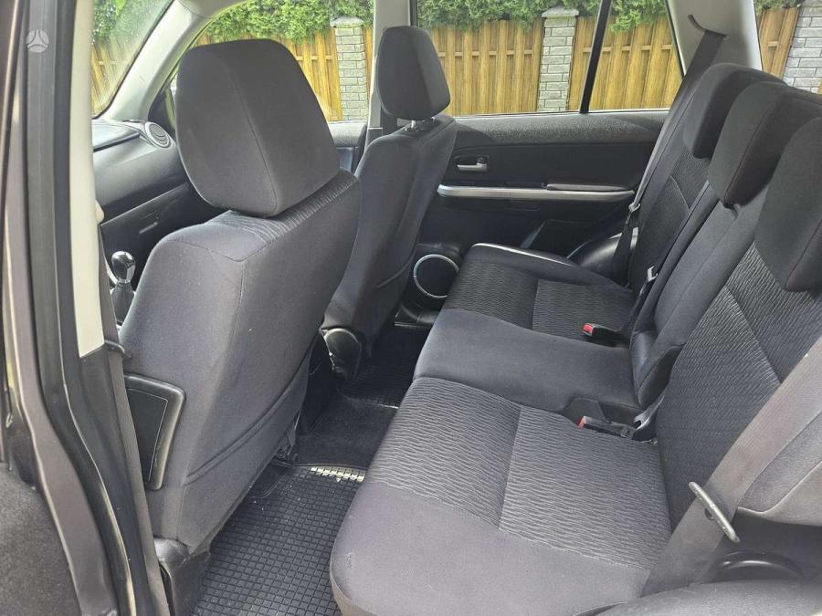 Grey Suzuki grand-vitara 2014 in Marijampole, with an engine capacity of 1.90 L and mileage of 124 thousand km for 6650 €, photo 8 on AUTOMOTO.COM.LV