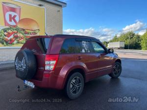 Sarkans Suzuki grand-vitara 2007 Mardu, ar dzinēja tilpumu 2.00 L un nobraukumu 305 tūkst. km par 3998 €, foto  vietnē AUTOMOTO.COM.LV