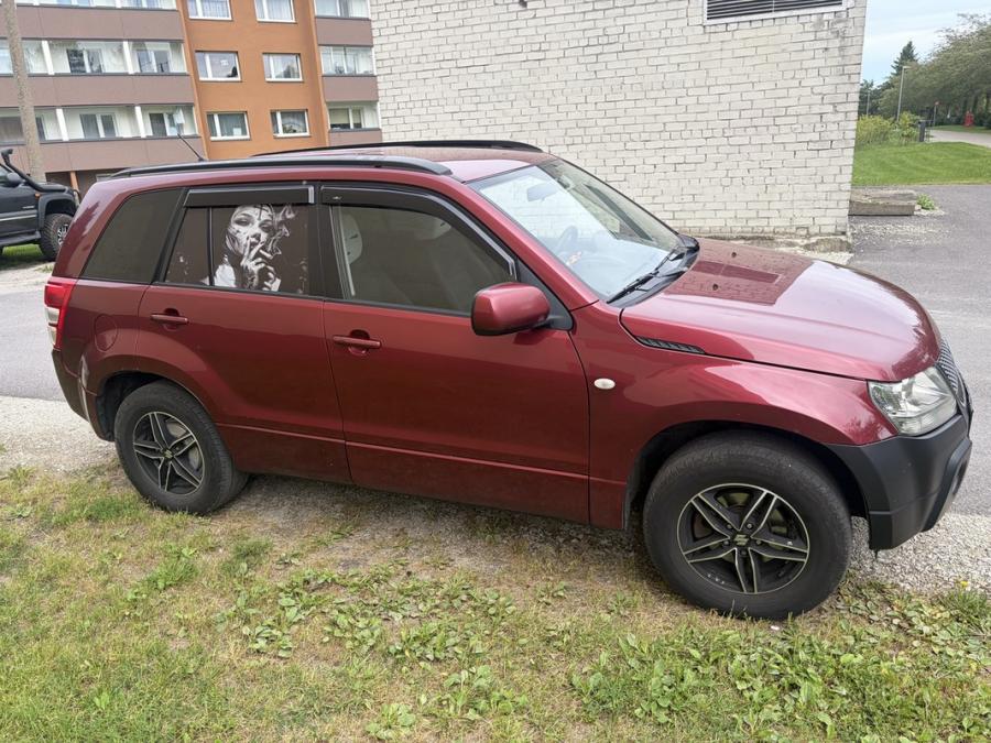 Сузуки Гранд Витара 2007 в Таллин, объемом двигателя 2.00 л и пробегом 302 тыс. км за 2000 €, фото 10 на AUTOMOTO.COM.LV