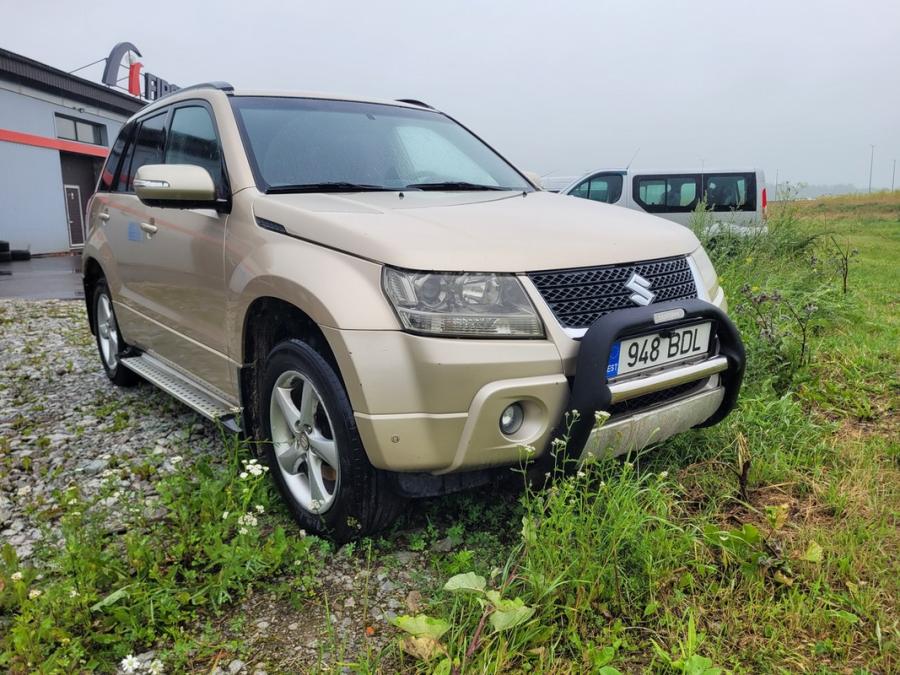 Suzuki grand-vitara 2011 Kohtla-Jerve, ar dzinēja tilpumu 2.40 L un nobraukumu 157 tūkst. km par 1000 €, foto 12 vietnē AUTOMOTO.COM.LV