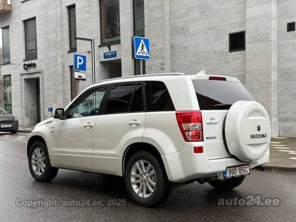Белый Сузуки Гранд Витара 2008 в Таллин, объемом двигателя 1.90 л и пробегом 226 тыс. км за 4790 €, фото 11 на AUTOMOTO.COM.LV