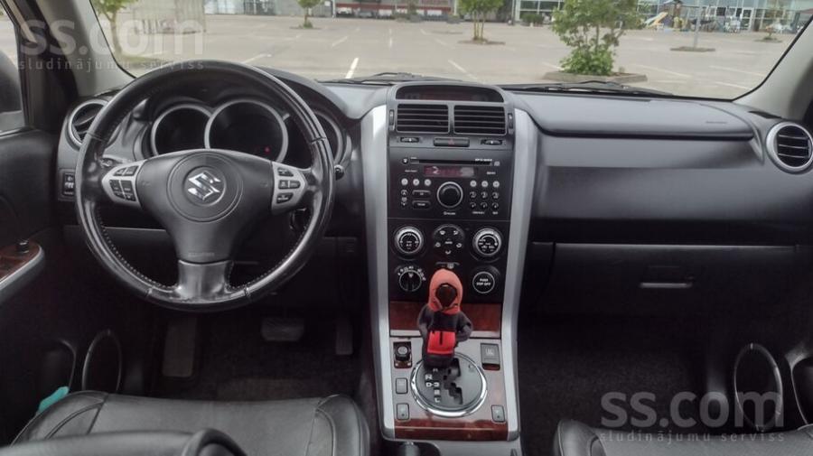 Dzeltens Suzuki grand-vitara 2007 Daugavpils, ar dzinēja tilpumu 2.00 L un nobraukumu 142 tūkst. km par 3100 €, foto 3 vietnē AUTOMOTO.COM.LV