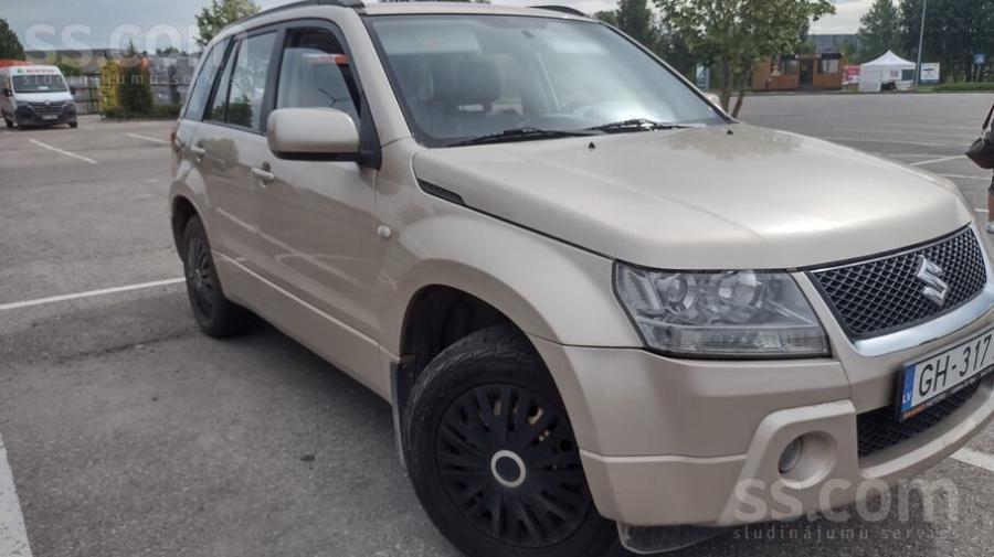 Dzeltens Suzuki grand-vitara 2007 Daugavpils, ar dzinēja tilpumu 2.00 L un nobraukumu 142 tūkst. km par 3100 €, foto 8 vietnē AUTOMOTO.COM.LV