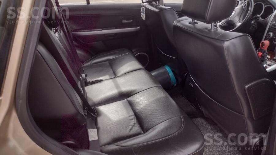 Dzeltens Suzuki grand-vitara 2007 Daugavpils, ar dzinēja tilpumu 2.00 L un nobraukumu 142 tūkst. km par 3100 €, foto 13 vietnē AUTOMOTO.COM.LV