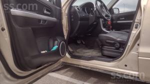 Dzeltens Suzuki grand-vitara 2007 Daugavpils, ar dzinēja tilpumu 2.00 L un nobraukumu 142 tūkst. km par 3100 €, foto 16 vietnē AUTOMOTO.COM.LV