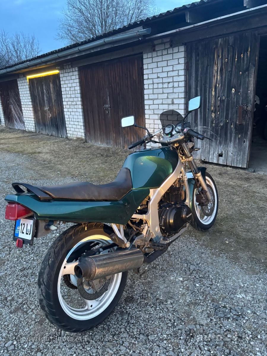 Suzuki GS 500 1992 in Rapla, with an engine capacity of 0.50 L and mileage of 85 thousand km for 1300 €, photo 2 on AUTOMOTO.COM.LV