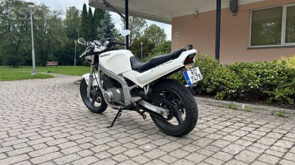 Suzuki GS 500 1999 in Tukums, with an engine capacity of 0.50 L and mileage of 0 thousand km for 1150 €, photo 3 on AUTOMOTO.COM.LV