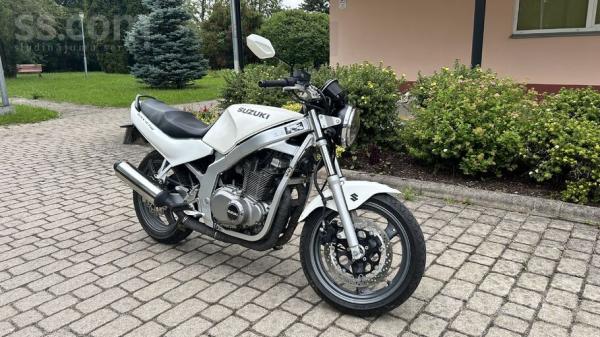 Suzuki GS 500 1999 in Tukums, with an engine capacity of 0.50 L and mileage of 0 thousand km for 1150 €, photo 6 on AUTOMOTO.COM.LV