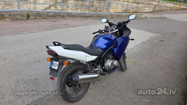 Suzuki GS 500 2004 in Tallinn, with an engine capacity of 0.50 L and mileage of 40 thousand km for 1400 €, photo 2 on AUTOMOTO.COM.LV