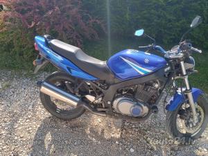 Suzuki GS 500 2005 Tartu, ar dzinēja tilpumu 0.49 L un nobraukumu 25 tūkst. km par 1300 €, foto 3 vietnē AUTOMOTO.COM.LV
