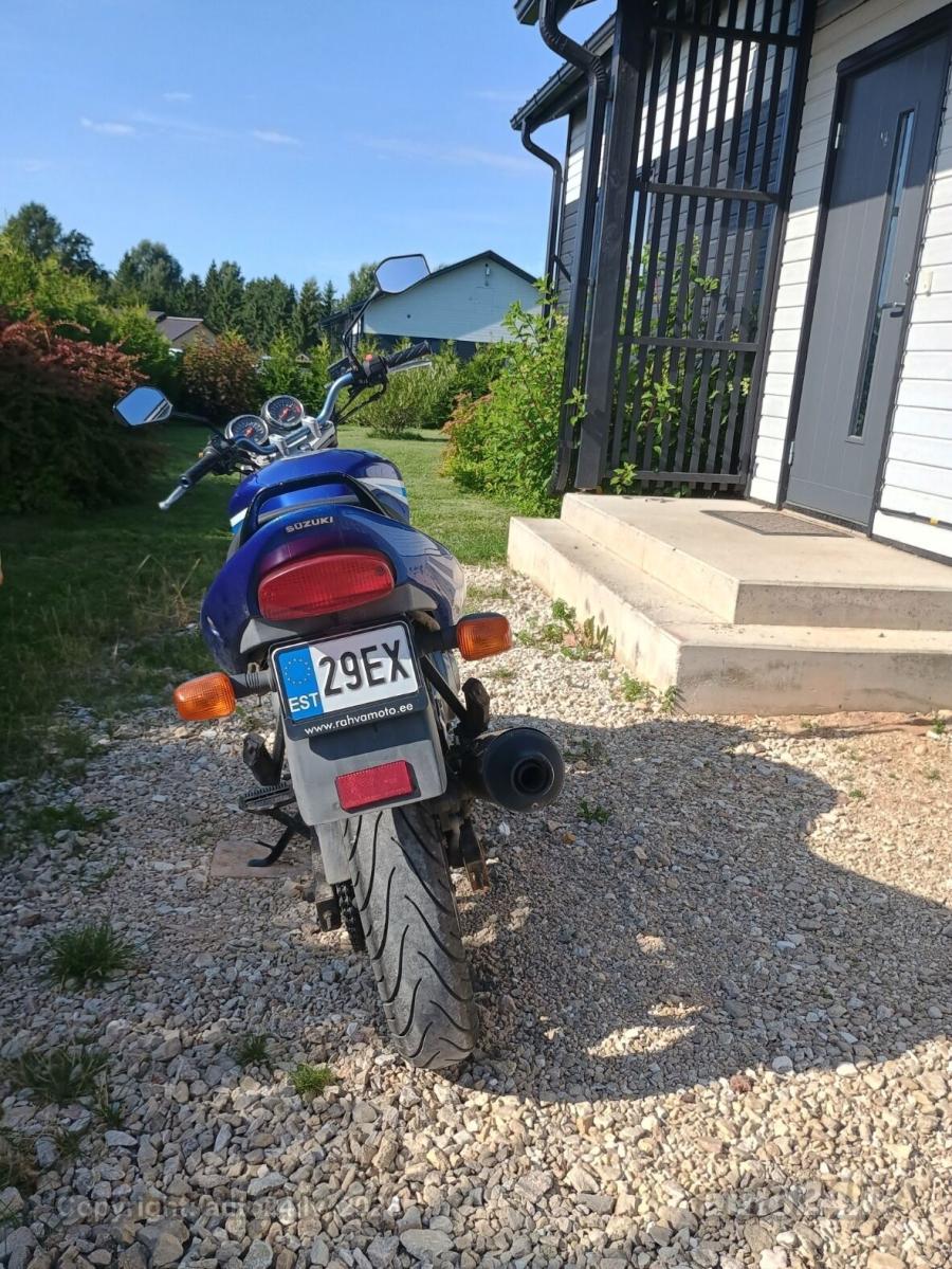 Suzuki GS 500 2005 Tartu, ar dzinēja tilpumu 0.49 L un nobraukumu 25 tūkst. km par 1300 €, foto 6 vietnē AUTOMOTO.COM.LV