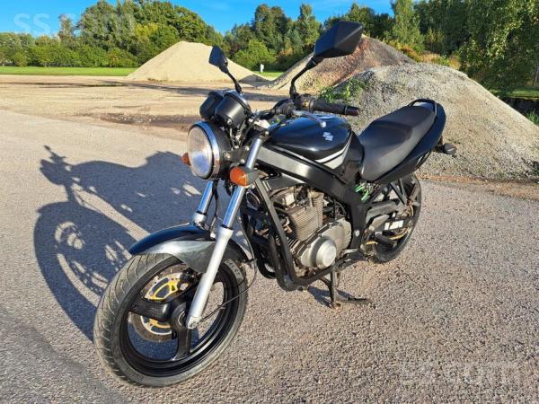 Suzuki GS 500 2006 in Riga, with an engine capacity of 0.50 L and mileage of 0 thousand km for 1550 €, photo 1 on AUTOMOTO.COM.LV