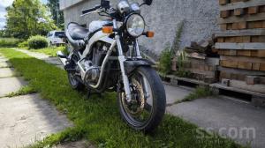 Suzuki GS 500E 1998 in Limbazi, with an engine capacity of 0.50 L and mileage of 0 thousand km for 1200 €, photo 3 on AUTOMOTO.COM.LV