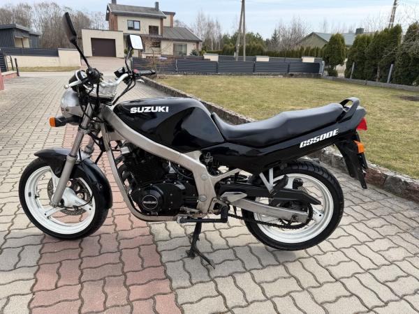 Melns Suzuki GS 1993 Kelmė, ar dzinēja tilpumu 0.50 L un nobraukumu 21 tūkst. km par 1090 €, foto 6 vietnē AUTOMOTO.COM.LV