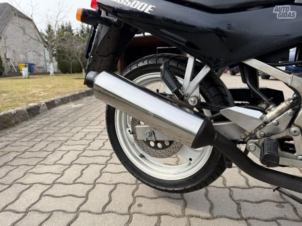 Melns Suzuki GS 1993 Kelmė, ar dzinēja tilpumu 0.50 L un nobraukumu 21 tūkst. km par 1090 €, foto 10 vietnē AUTOMOTO.COM.LV