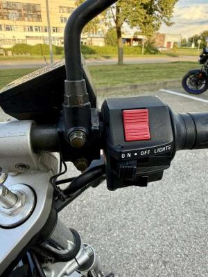 Melns Suzuki GS 1996 Alīta, ar dzinēja tilpumu 0.49 L un nobraukumu 18 tūkst. km par 980 €, foto 15 vietnē AUTOMOTO.COM.LV