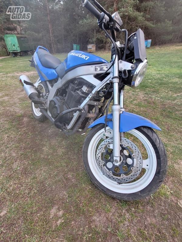 Zils Suzuki GS 1989 Kaišiadorys, ar dzinēja tilpumu 0.50 L un nobraukumu 0 tūkst. km par 499 €, foto 2 vietnē AUTOMOTO.COM.LV