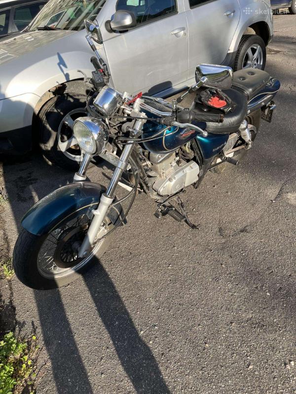 Blue Suzuki GS 1998 in Vilnius, with an engine capacity of 0.13 L and mileage of 13 thousand km for 1600 €, photo 1 on AUTOMOTO.COM.LV