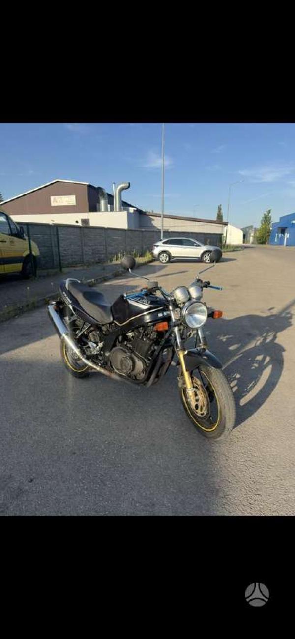 Синий Сузуки GS 2002 в Алитус, объемом двигателя 0.50 л и пробегом 29 тыс. км за 900 €, фото 3 на AUTOMOTO.COM.LV