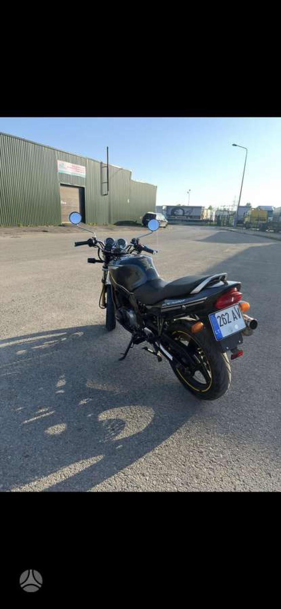Blue Suzuki GS 2002 in Alytus, with an engine capacity of 0.50 L and mileage of 29 thousand km for 900 €, photo 6 on AUTOMOTO.COM.LV