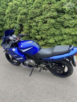 Blue Suzuki GS 2005 in Siauliai, with an engine capacity of 0.50 L and mileage of 268 thousand km for 1550 €, photo 9 on AUTOMOTO.COM.LV