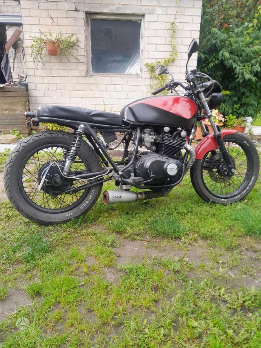 Suzuki GS 1988 Klaipėda, ar dzinēja tilpumu 0.45 L un nobraukumu 0 tūkst. km par 1300 €, foto 1 vietnē AUTOMOTO.COM.LV