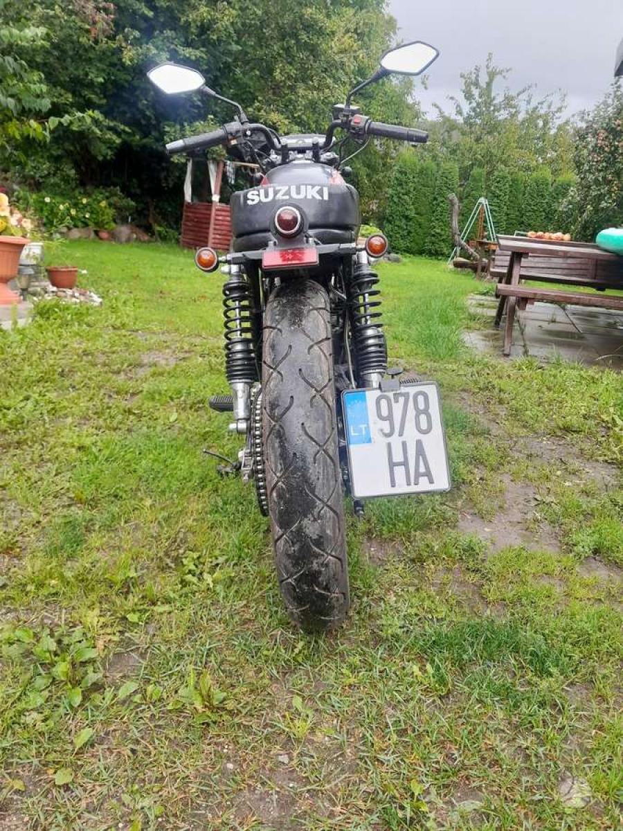 Suzuki GS 1988 Klaipėda, ar dzinēja tilpumu 0.45 L un nobraukumu 0 tūkst. km par 1300 €, foto 3 vietnē AUTOMOTO.COM.LV