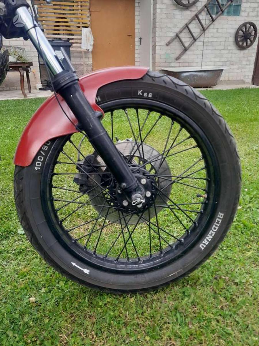 Suzuki GS 1988 Klaipėda, ar dzinēja tilpumu 0.45 L un nobraukumu 0 tūkst. km par 1300 €, foto 4 vietnē AUTOMOTO.COM.LV