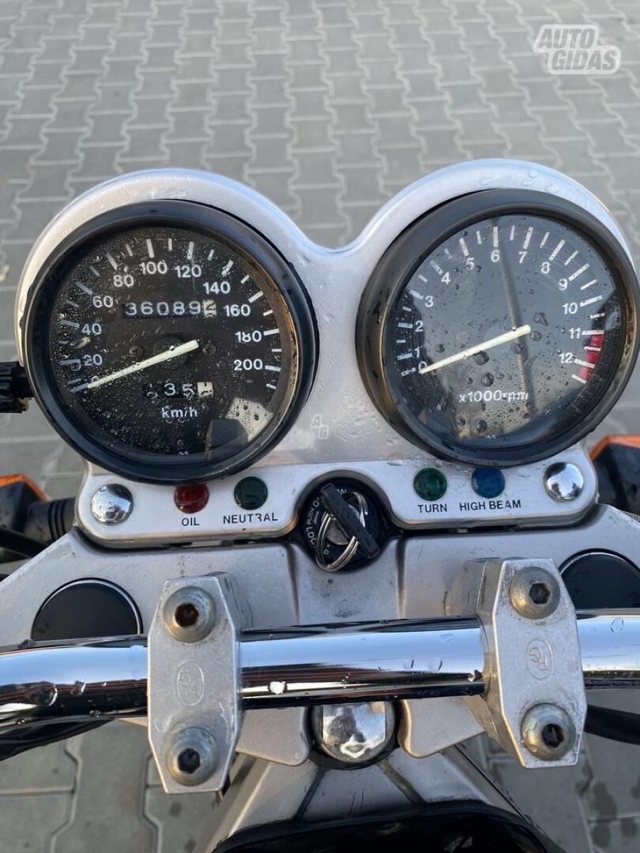 Suzuki GS 1991 in Vilnius, with an engine capacity of 0.00 L and mileage of 0 thousand km for 1200 €, photo 6 on AUTOMOTO.COM.LV