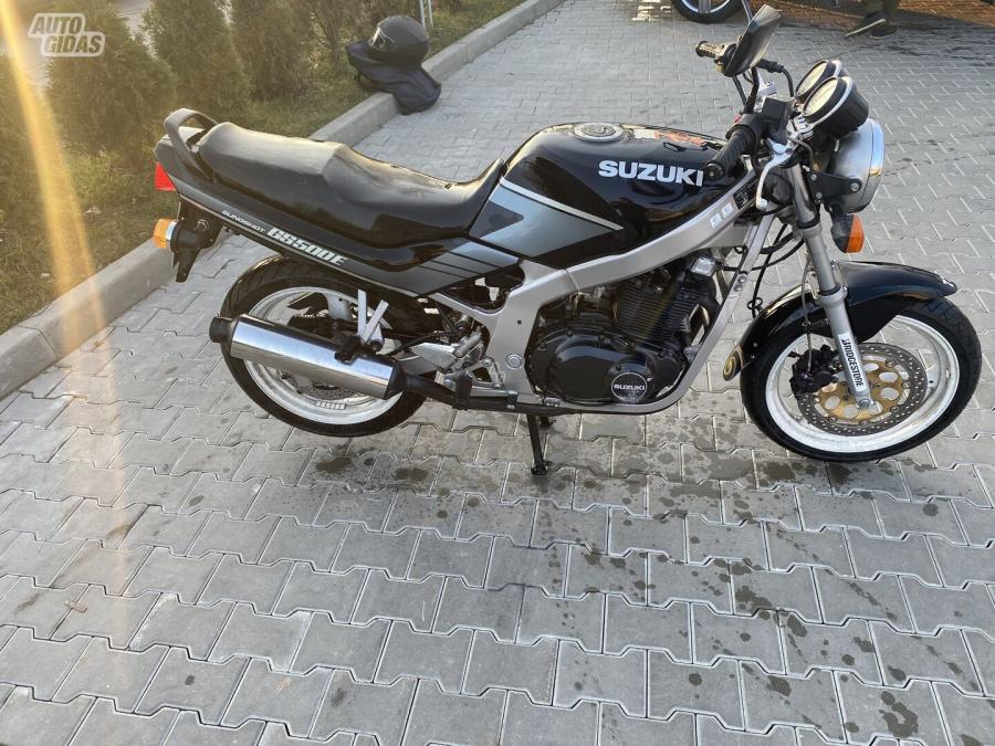Suzuki GS 1991 in Vilnius, with an engine capacity of 0.00 L and mileage of 0 thousand km for 1200 €, photo 9 on AUTOMOTO.COM.LV