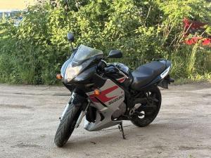 Suzuki GS 2006 Šauļi, ar dzinēja tilpumu 0.49 L un nobraukumu 57 tūkst. km par 800 €, foto  vietnē AUTOMOTO.COM.LV