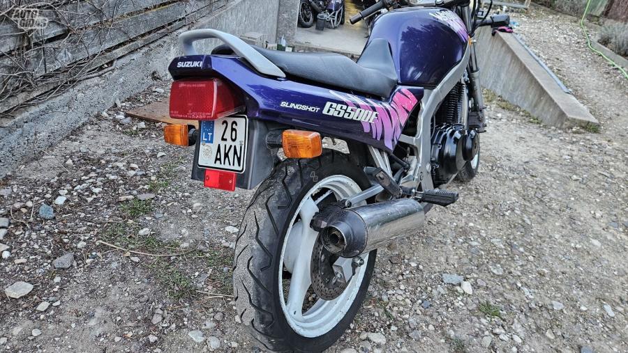 Violet Suzuki GS 1992 in Kaunas, with an engine capacity of 0.50 L and mileage of 41 thousand km for 600 €, photo 7 on AUTOMOTO.COM.LV