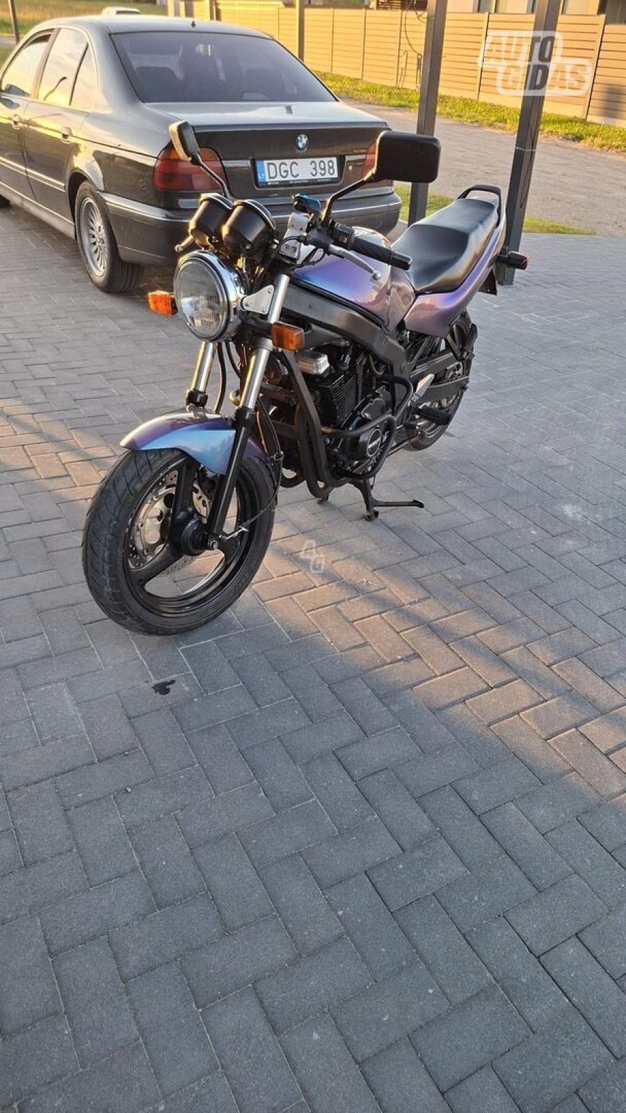 Violets Suzuki GS 1993 Plungė, ar dzinēja tilpumu 0.49 L un nobraukumu 18 tūkst. km par 900 €, foto 5 vietnē AUTOMOTO.COM.LV